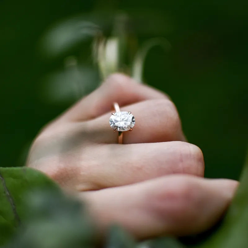 Discover the Difference: Lab Grown & Natural Diamonds