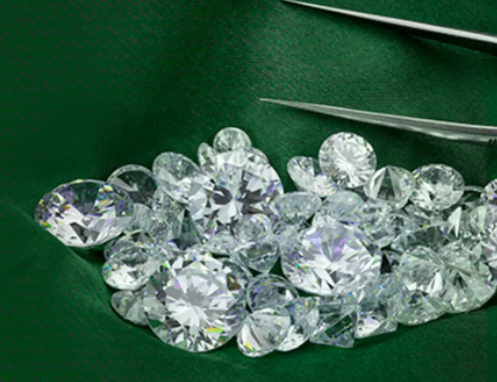 An Essential Guide To Lab-Grown Diamonds